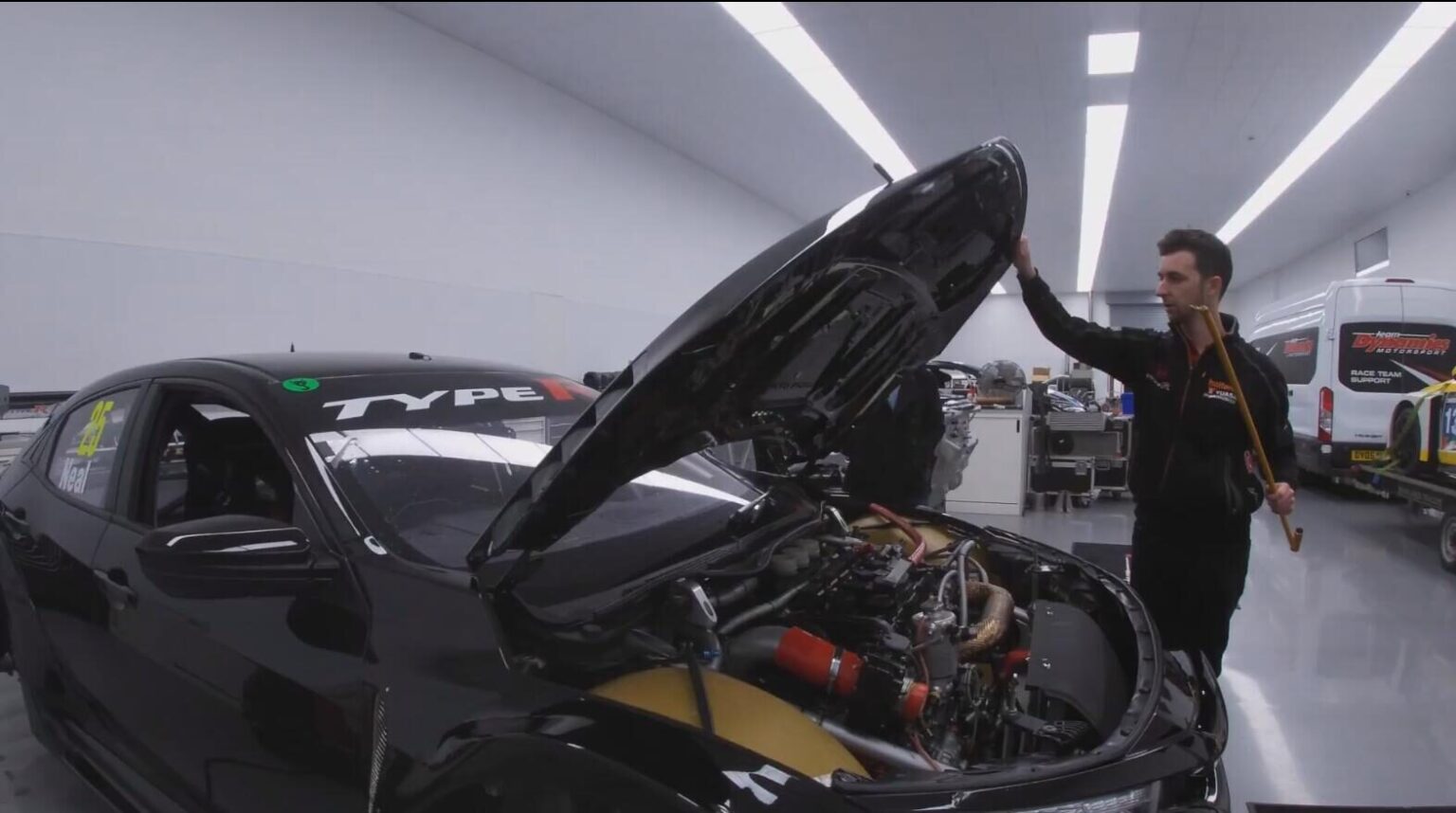 3D Printing in the Automotive Industry: Applications, Examples and ...