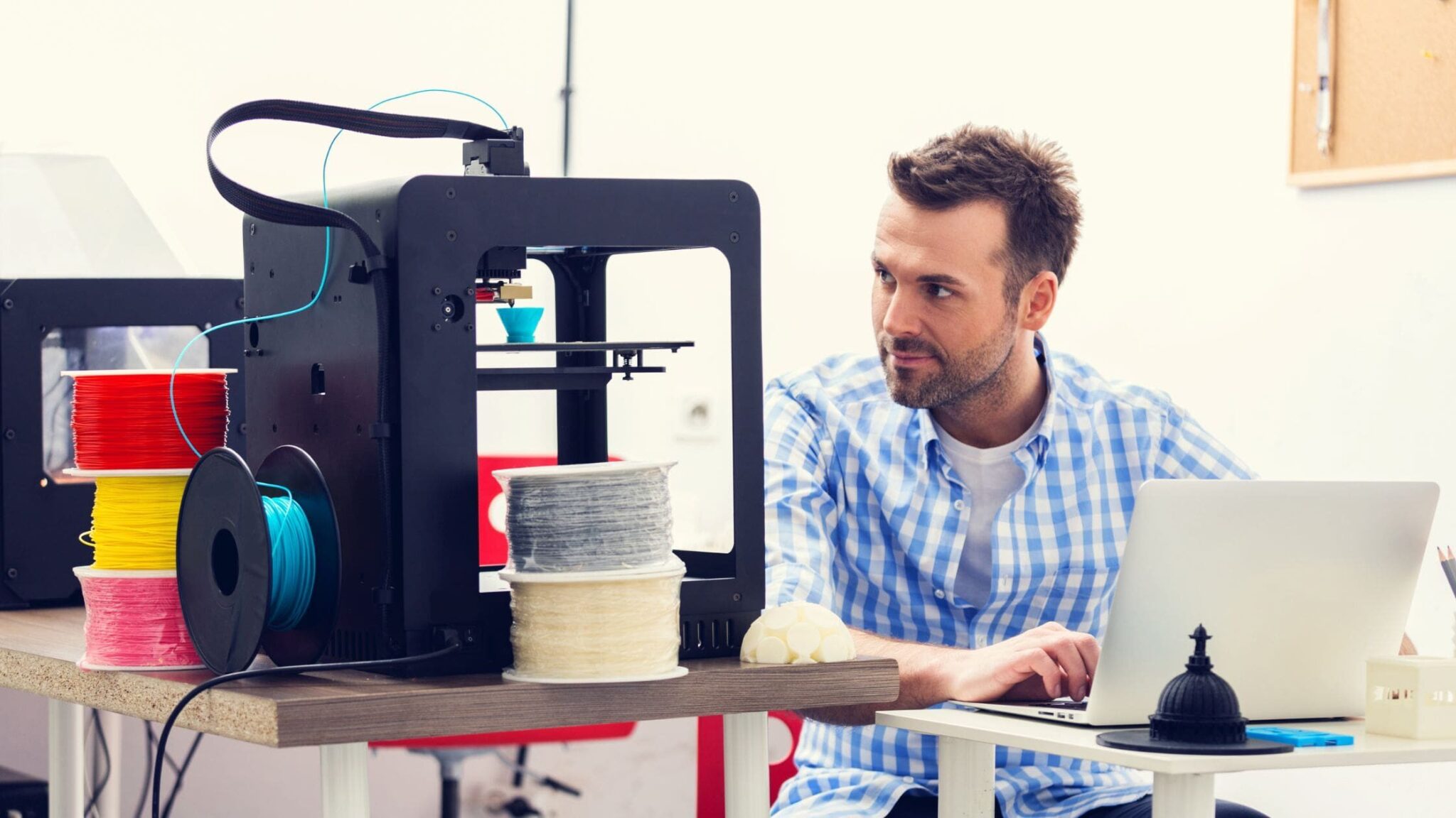 What is a 3D Printer: Working Method, Components & Characteristics ...